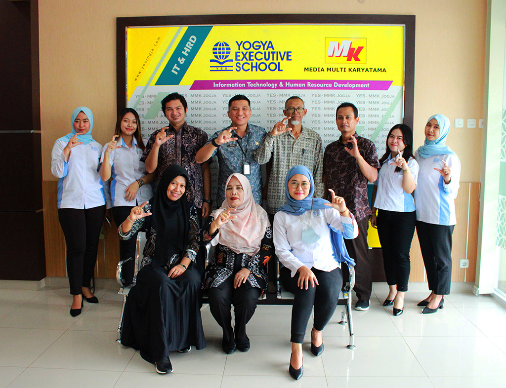 Pelatihan Penyusunan Renstra dan LKJiP dari DISKOMINFO Kabupaten Berau Provinsi Kalimantan Timur ...